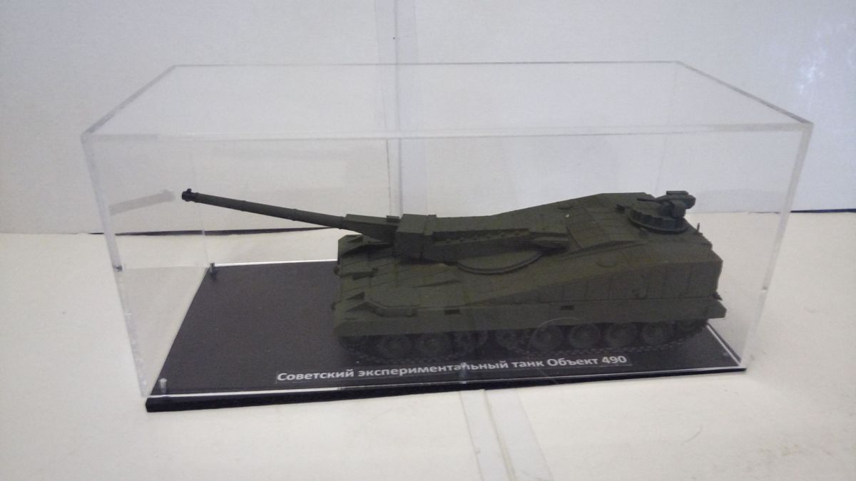 Советский экспериментальный танк объект 490 в масштабе 1/72